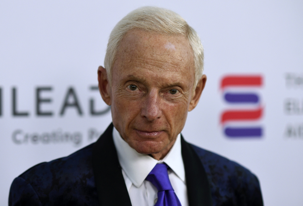 Tue. 8:40 a.m.: Longtime Lennon-Ono insider Elliot Mintz writing memoir ...